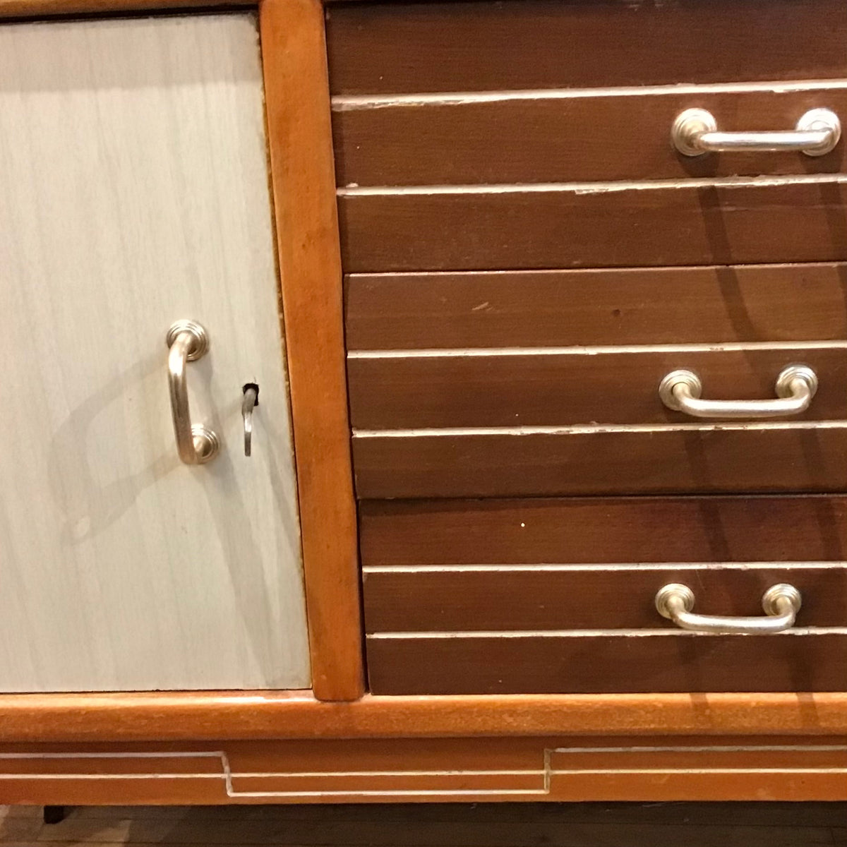 1960s MCM Display Cabinet – ethel20th