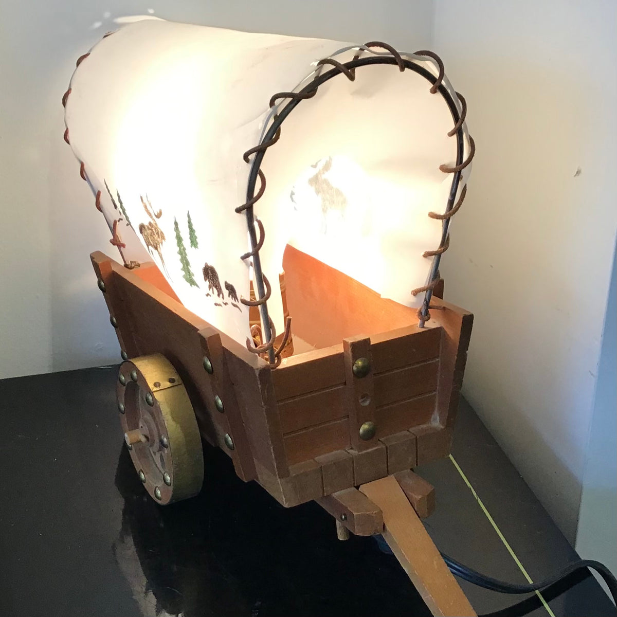 Vintage Covered Wagon Lamp – ethel20th
