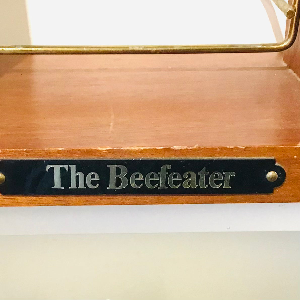 Vintage Beefeater Gin Pouring Cradle – ethel20th